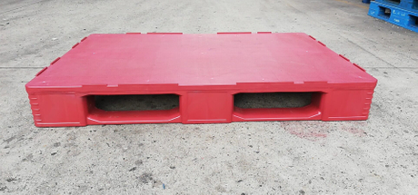 Red PP Euro Solid Top Rackable Plastic Pallets with Lip - Buy plastic ...