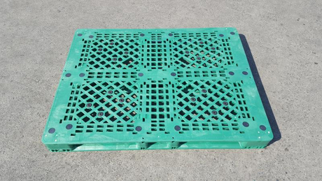 Custom Special Green 4 Way Mesh Stackable Plastic Pallets - Buy low ...
