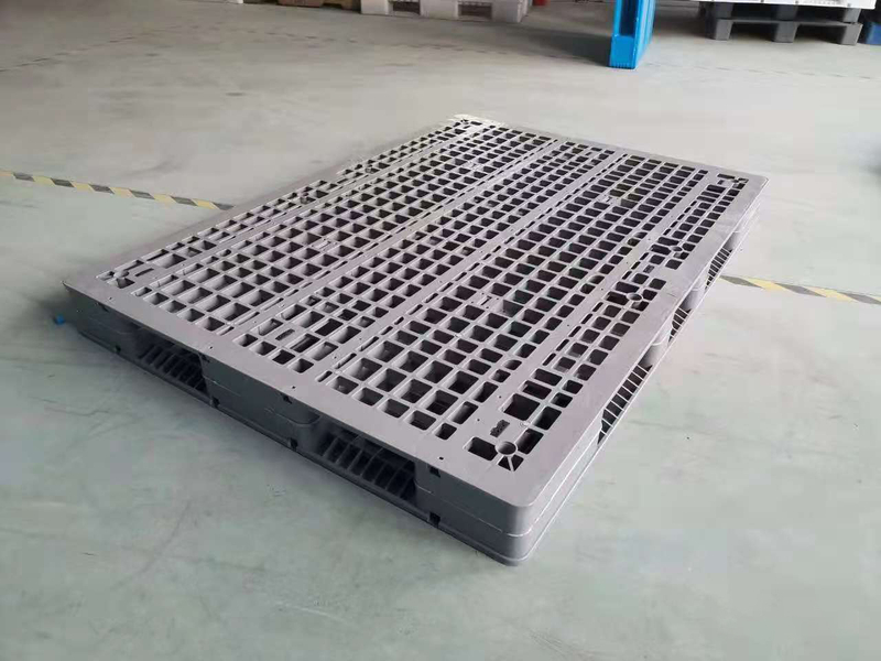 White Long Heavy Duty Industrial Plastic Stacking Pallets - Buy ...